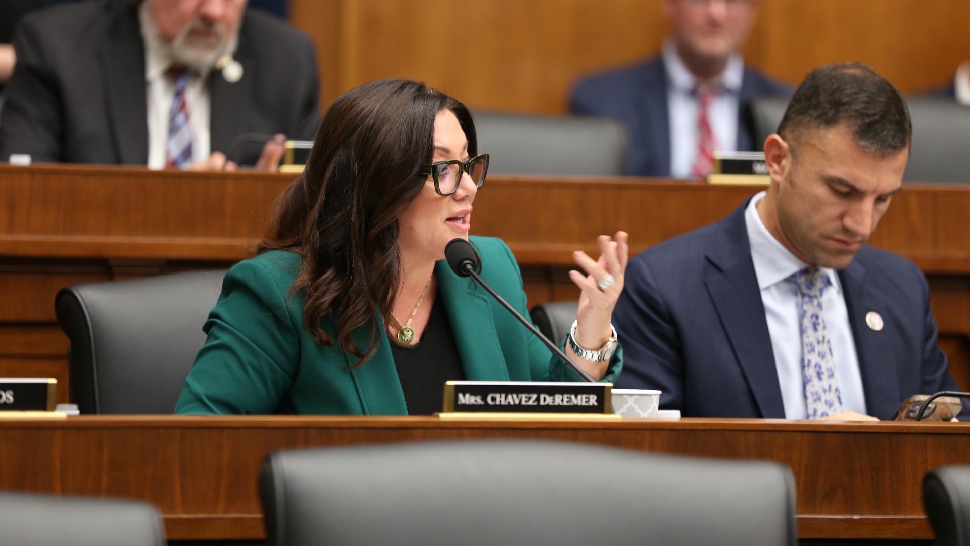 Trump Nominates Lori Chavez-DeRemer as Labor Secretary - Employer ...